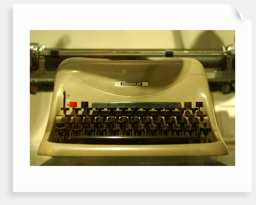 Olivetti Lexicon 80 posters & prints by Stuart Cox